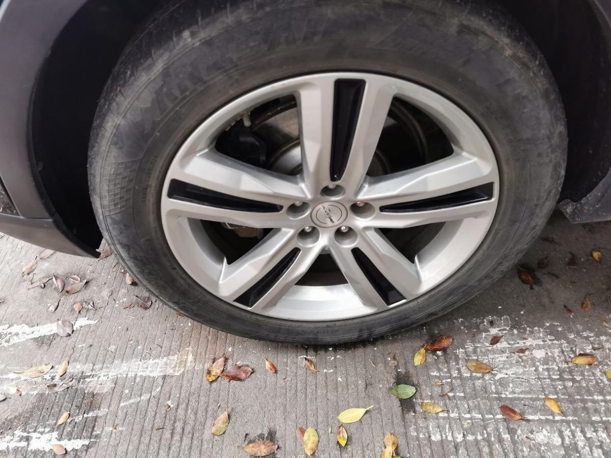 二手众泰 T700 2017款 1.8T 双离合尊享型_图片_华夏二手车网